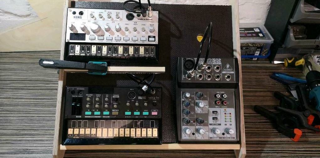 Volca Rack 2er + Xenyx - VOLCA RACKS by Marke Eigenbau